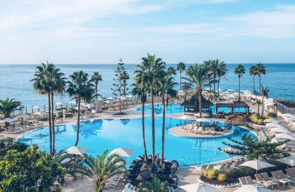 Savour Summer With The Family – And easyJet holidays